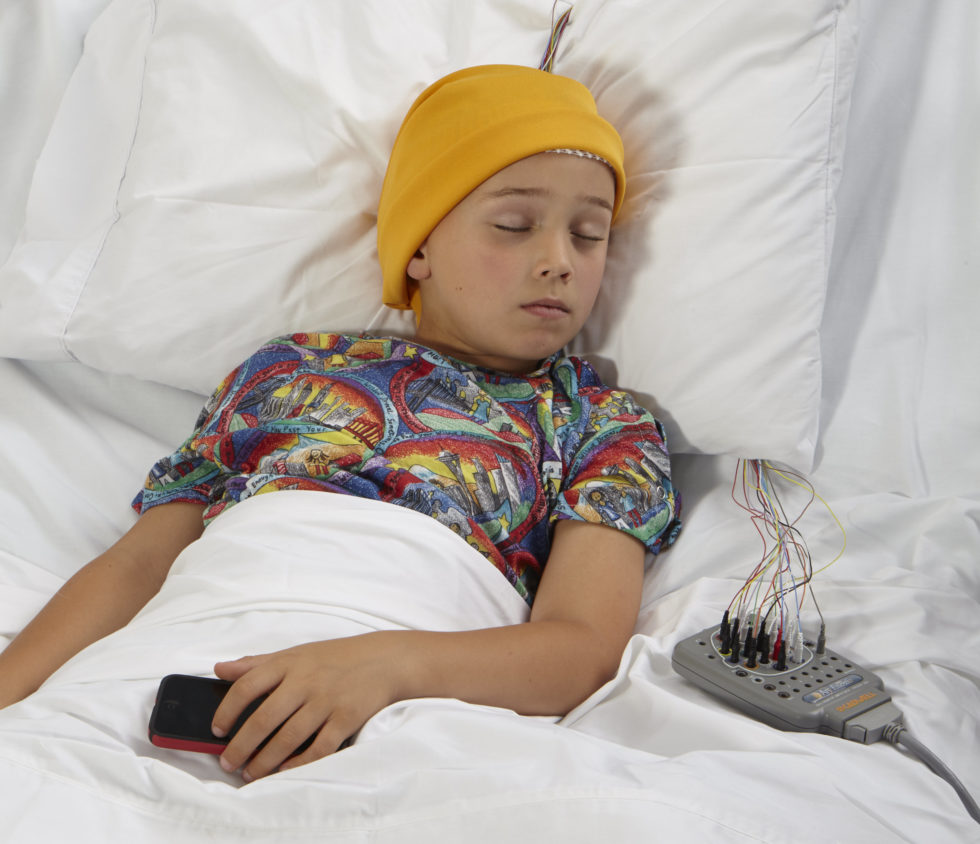 Long Term Monitoring EEG In-Hospital and In-Home | Cadwell EEG